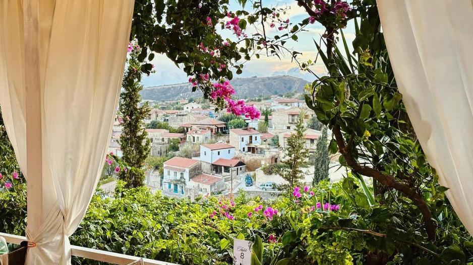 Tochni Tavern: Authentic Cypriot Cuisine And Tranquil Ambiance